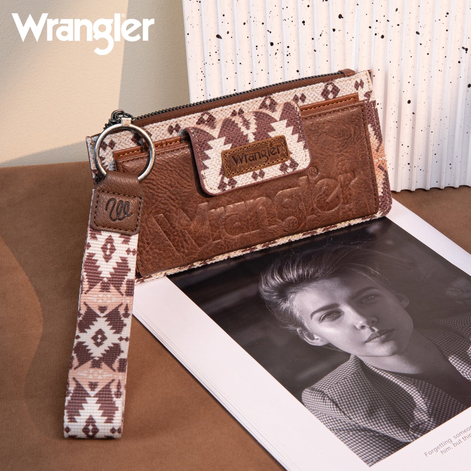 Hot Sale Wrangler Wallet | Limited Stocks & Limited Sales – Cowgirl Wear